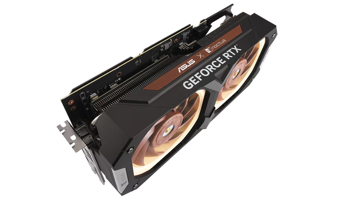 ASUS x Noctua、4.3スロットの肉厚静音空冷ユニット採用GeForce RTX 4080搭載グラフィックスカード「RTX4080 ...