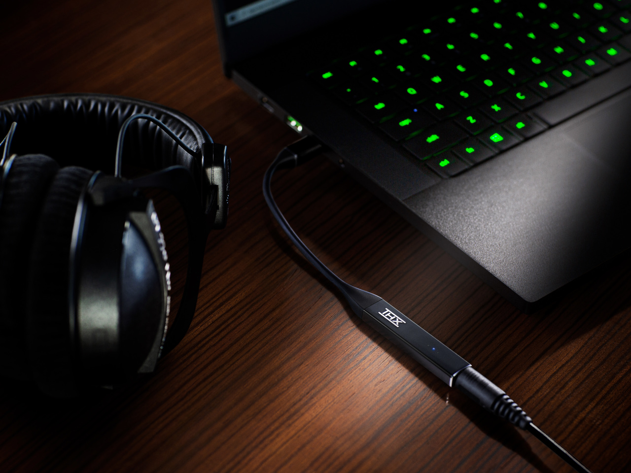 Razer THX ONYX ポータブルDACヘッドホンアンプ - 製品詳細 | パソコンSHOPアーク（ark）