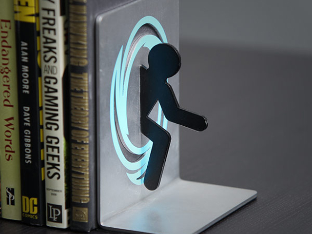 ThinkGeek Portal Bookends ポータル ブックエンド - 製品詳細 | パソコンSHOPアーク（ark）